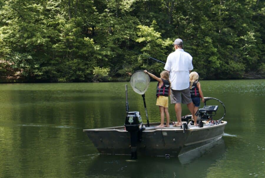 The Ultimate Guide to Converting Your Boat to Electric